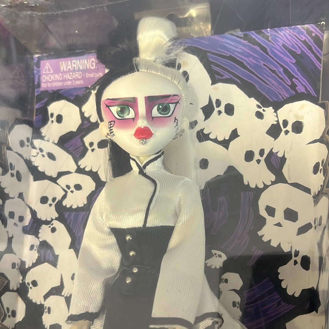 Bleeding Edge Goth Doll Suzisin Ful – Pokidoll Collectables